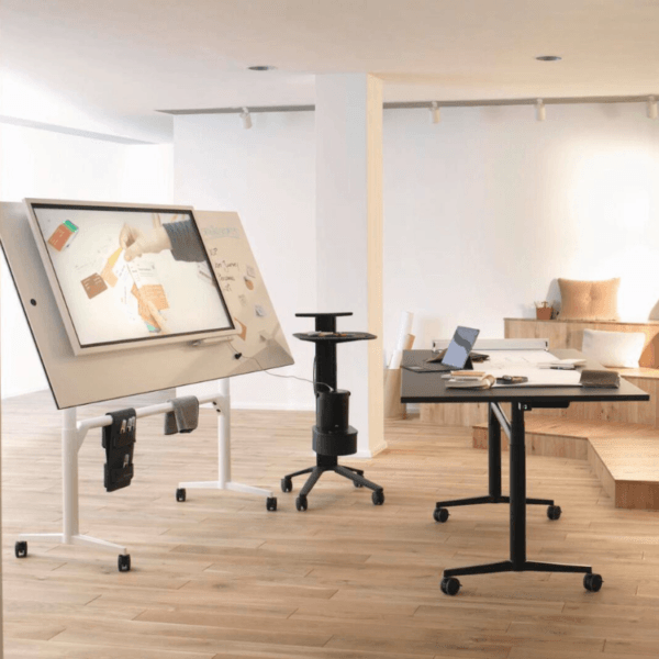 Modern Conference Tables & Meeting Desks Cyprus | Studio Office
